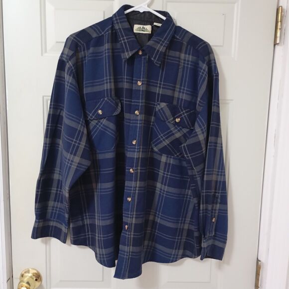 Timber Trail | Shirts | Timber Trail Acrylic Size Xl Blue Plaid Flannel ...